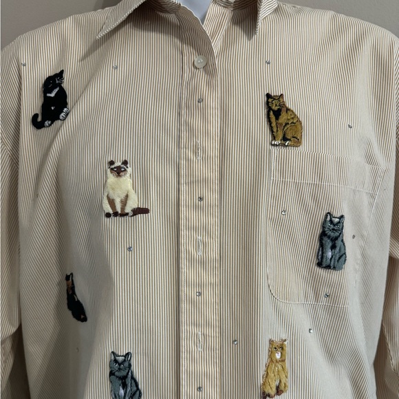 Mili Designs | Tops | Mili Designs Womans Button Up | Poshmark